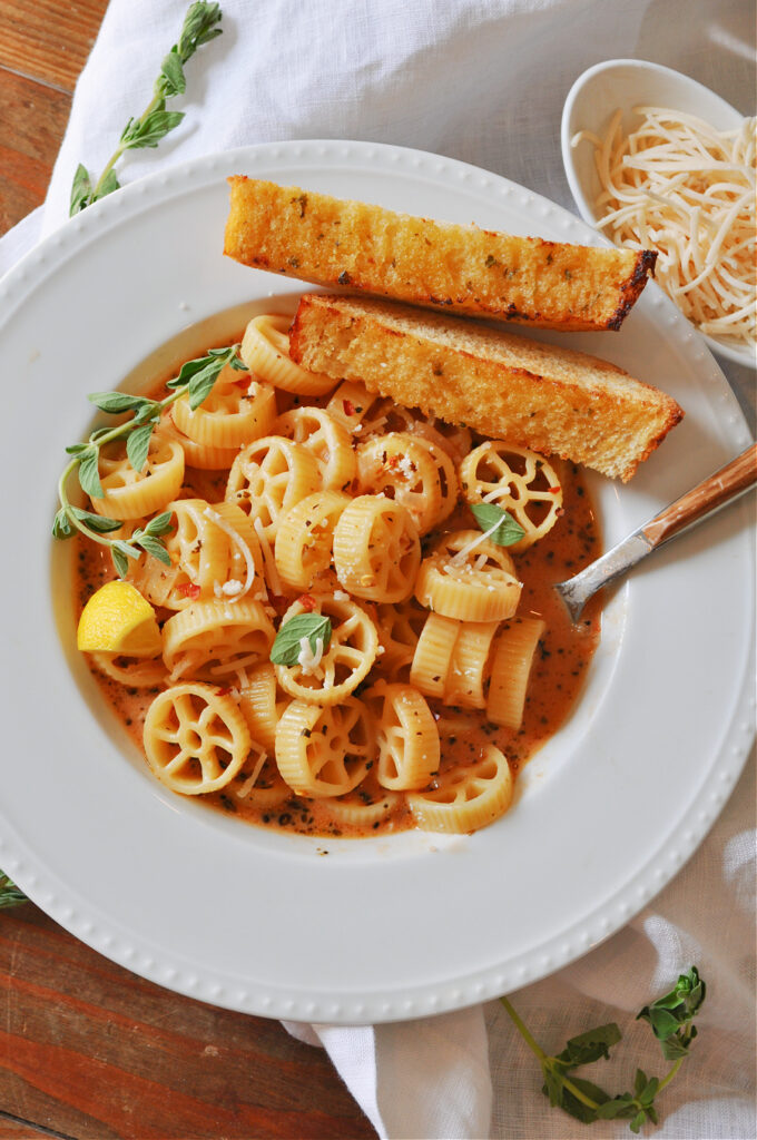 The Best Brothy Vegan Pomodoro Pasta - Rabbit and Wolves
