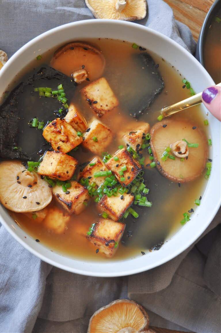 The Easiest Vegan Miso Soup - Rabbit and Wolves