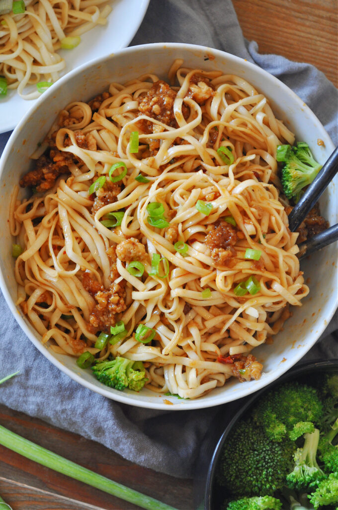 Quick Vegan General Tso's Tofu Noodles - Rabbit and Wolves