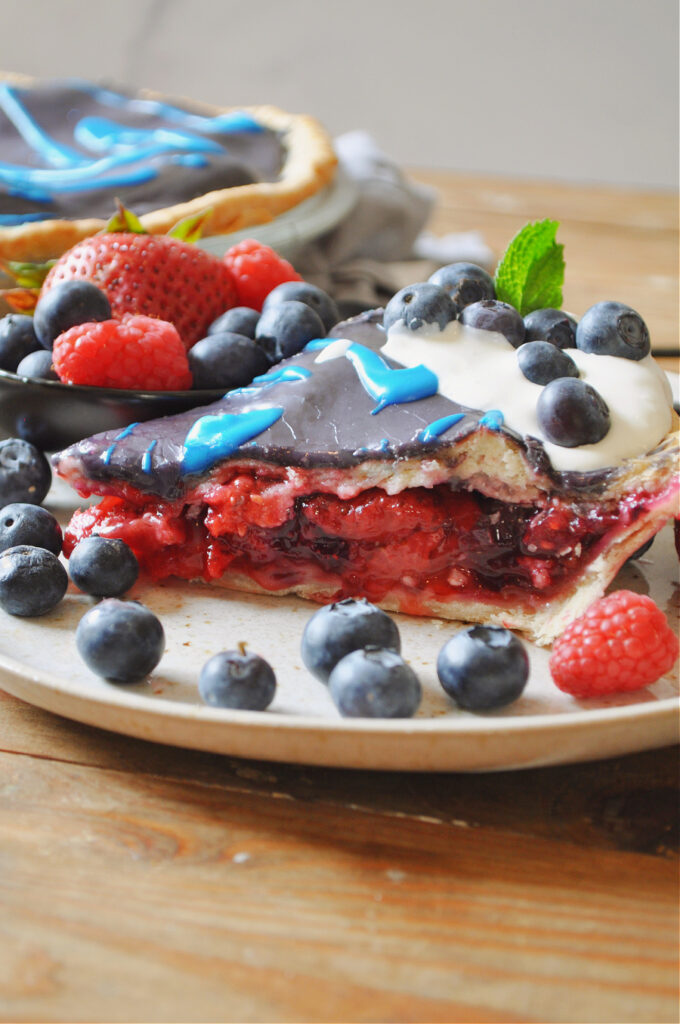 Wild Berry Vegan Pop Tart Pie - Rabbit and Wolves